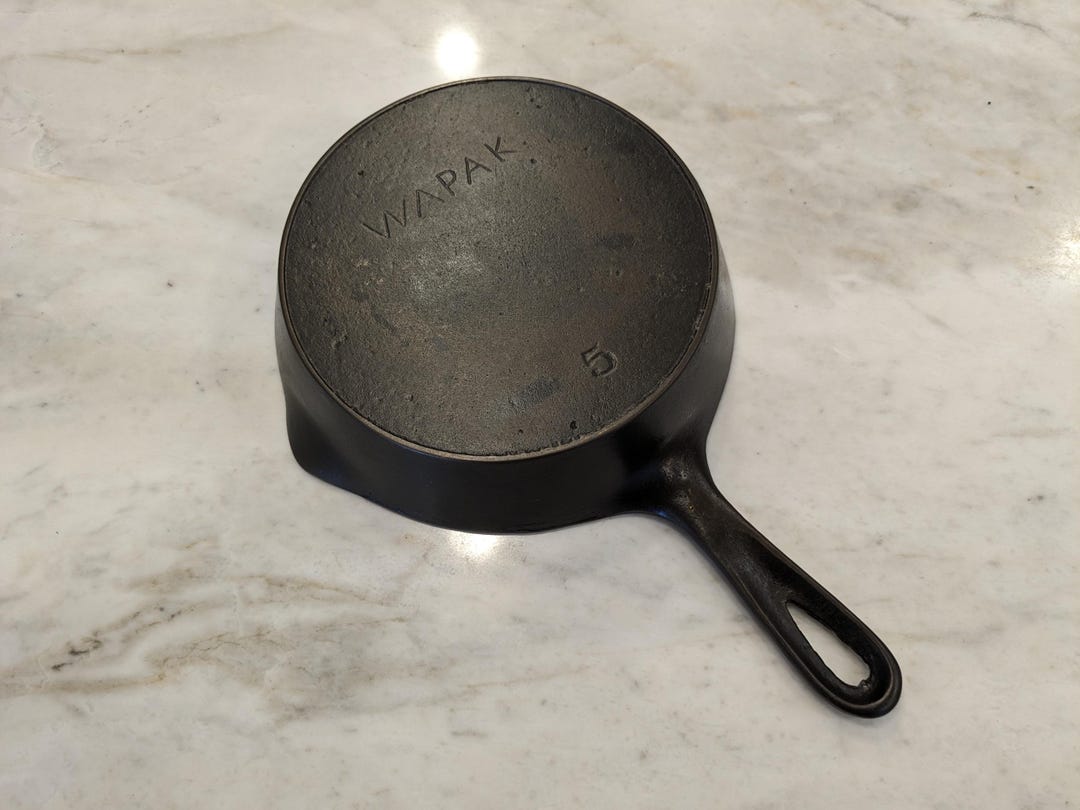 NICE Vintage Wapak 5 Block Logo Cast Iron Skillet Heat Ring - Etsy