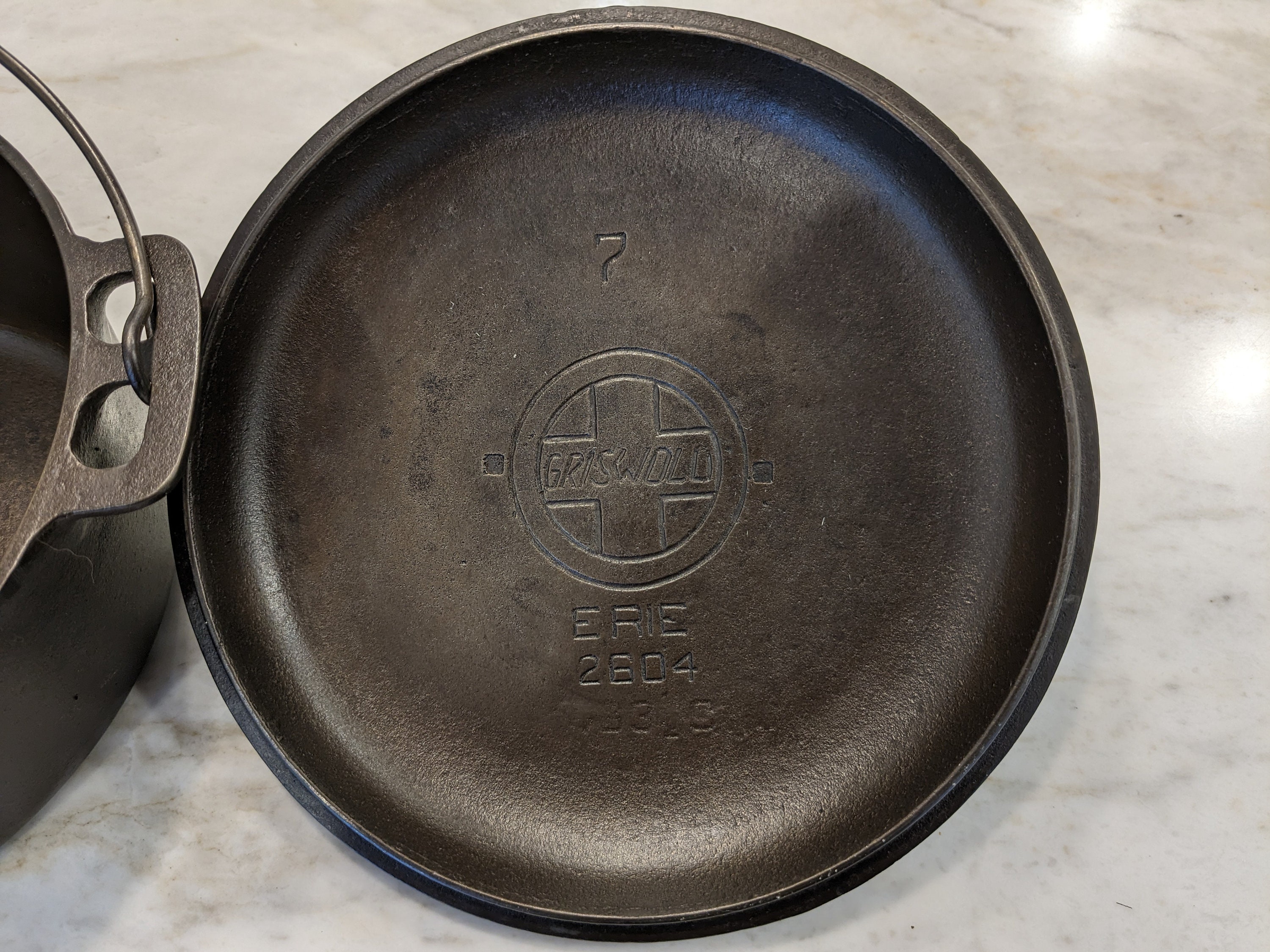RARE Vintage Griswold 7 Slant Logo Dutch Oven Cast Iron LOOK - Etsy