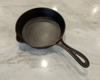 No. 7 Southern Mystery Skillet 1800's Gate Marked Cast Iron Skillet - Etsy