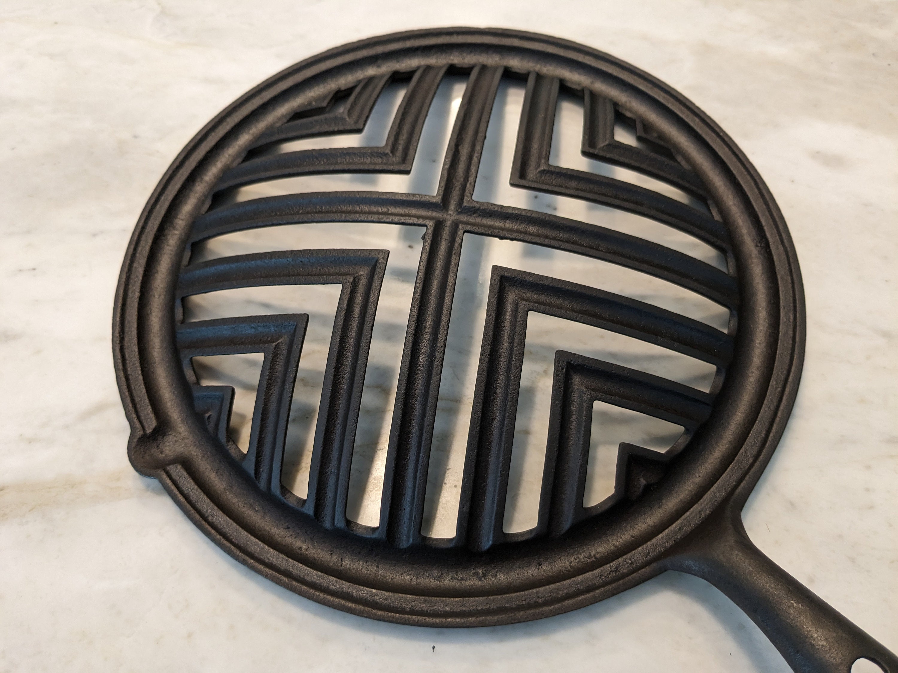 VERY RARE ERIE Cast Iron Round Broiler Griddle Beautiful - Etsy