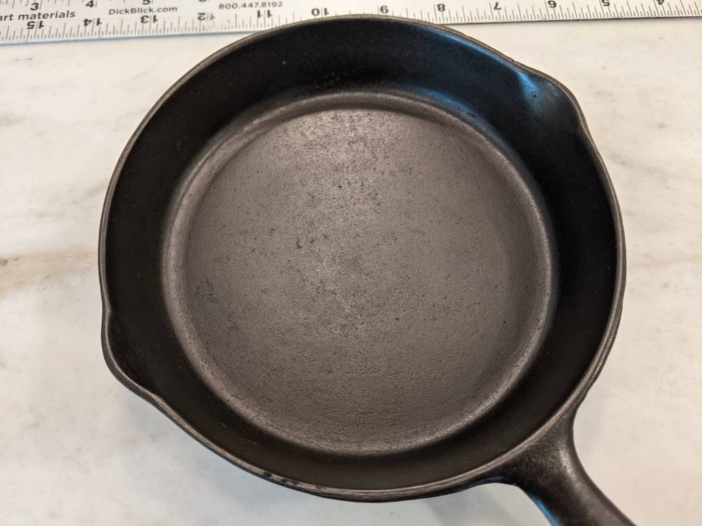 Vintage Chicago Hardware Foundry Diamond Logo 3 Cast Iron Skillet CHF ...