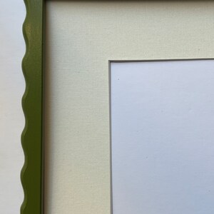 Beautiful Hand Painted Lacquered Wiggle Picture Frames. Any Colour and ...