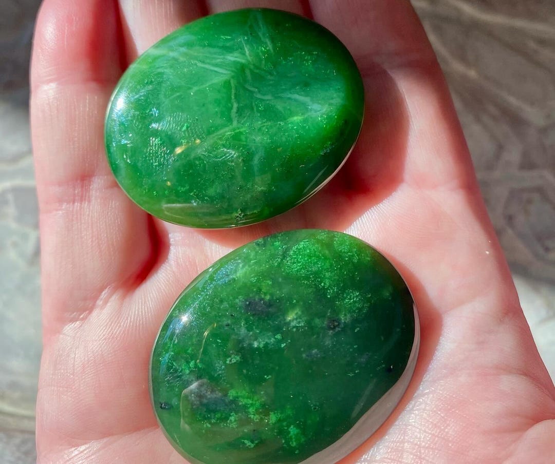 Natural Green Nephrite Jade Worry Stone, Jade Crystal, Crystal Worry ...