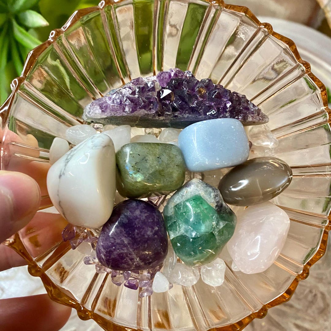 Sleep Wellness Kit: Infuse Your Nights With Crystal Energy - Etsy