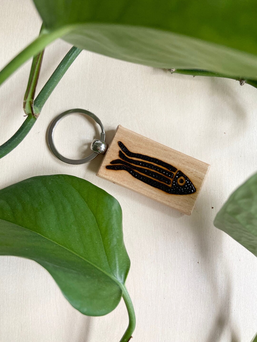 Fish Keychain | Pyrography | Wood Keychain - Etsy