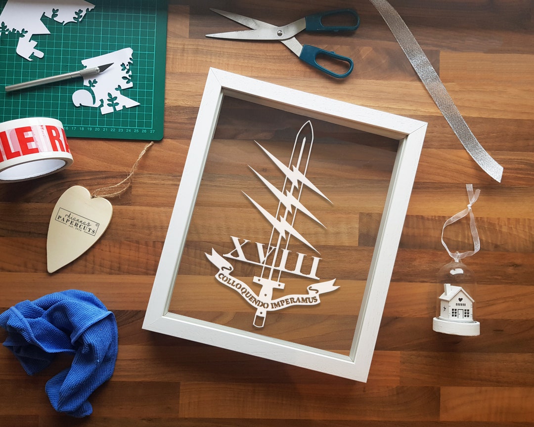 18 UKSF Signal Regiment Framed Glass Papercut Thoughtful Gifts Military ...