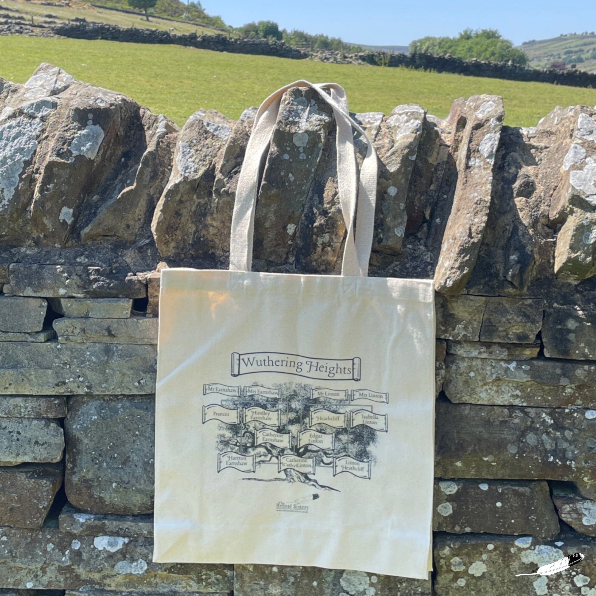 Wuthering Heights Canvas Bags - Emily Brontë - Family Tree - Heathcliff ...