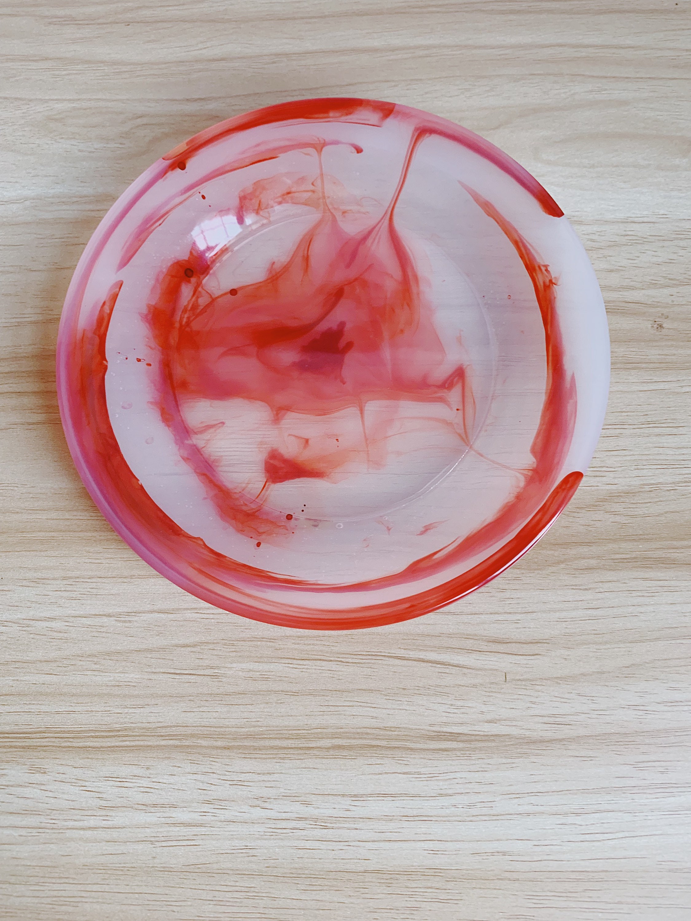 Home & Living Kitchen & Dining Small Resin Blood-Stained Plate etna.com.pe