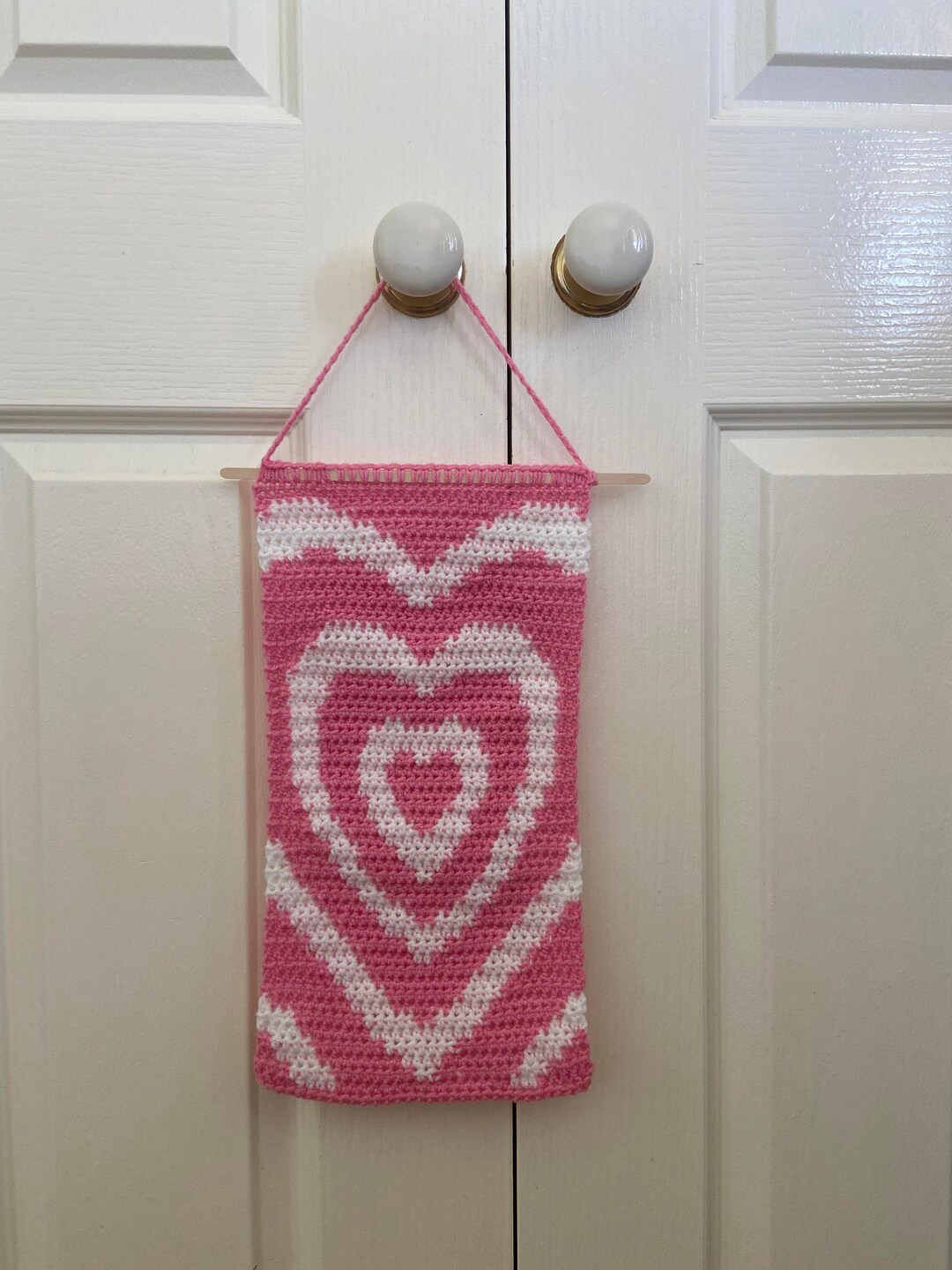 Crochet Tapestry Wall Hanging Home Decor Pink White Art Handmade Heart ...