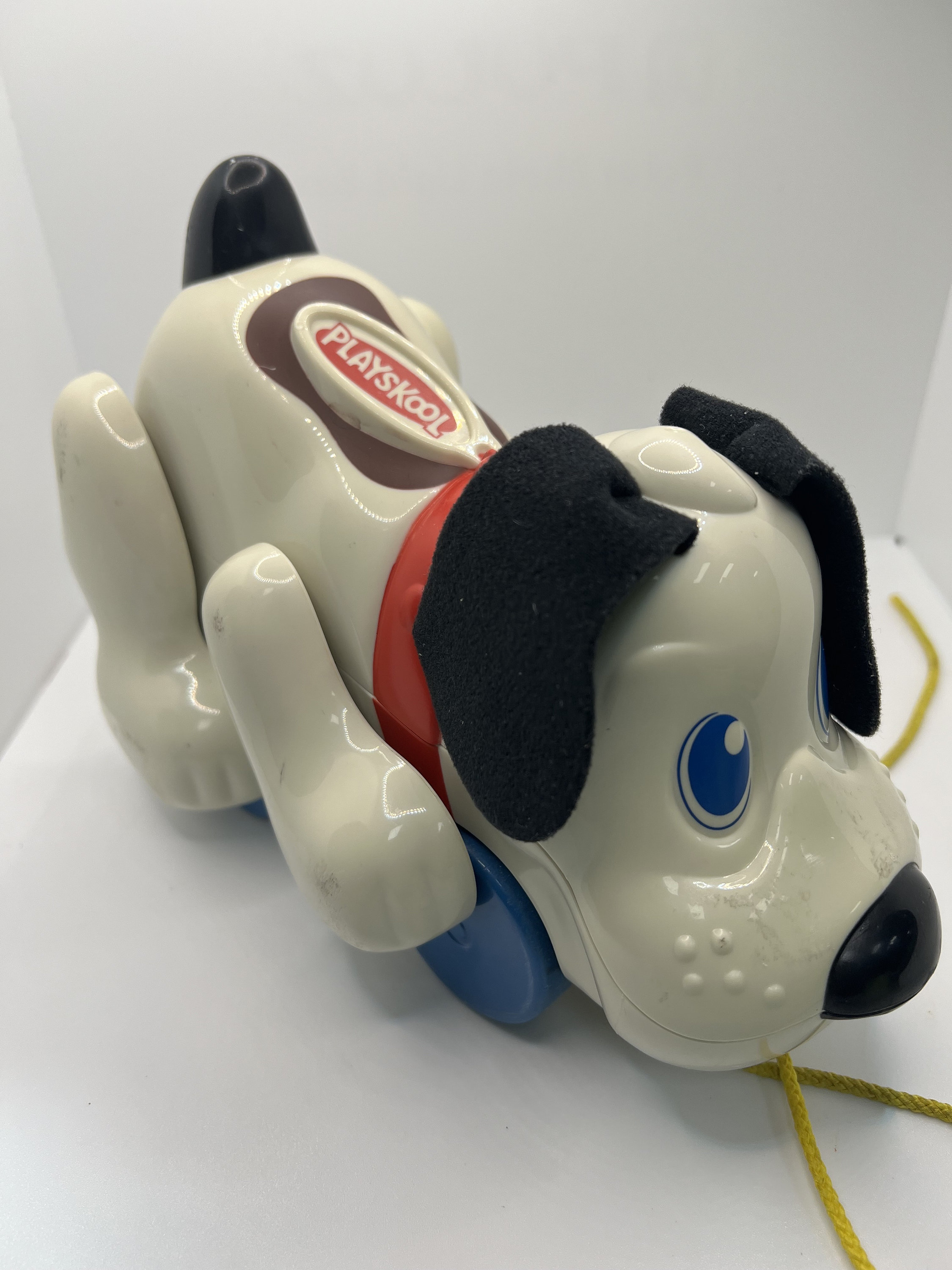 Vintage 1999 Hasbro Playskool Digger the Dog Pull Along. 5979 Walks and ...