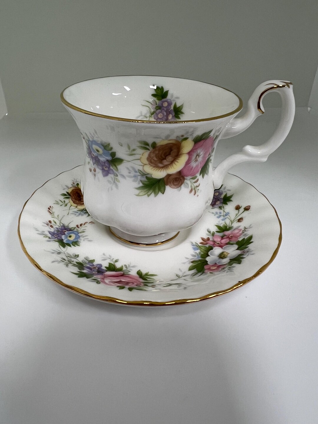 Vintage Royal Adderley Fine Bone China Teacup and Saucer: Gold Rim ...