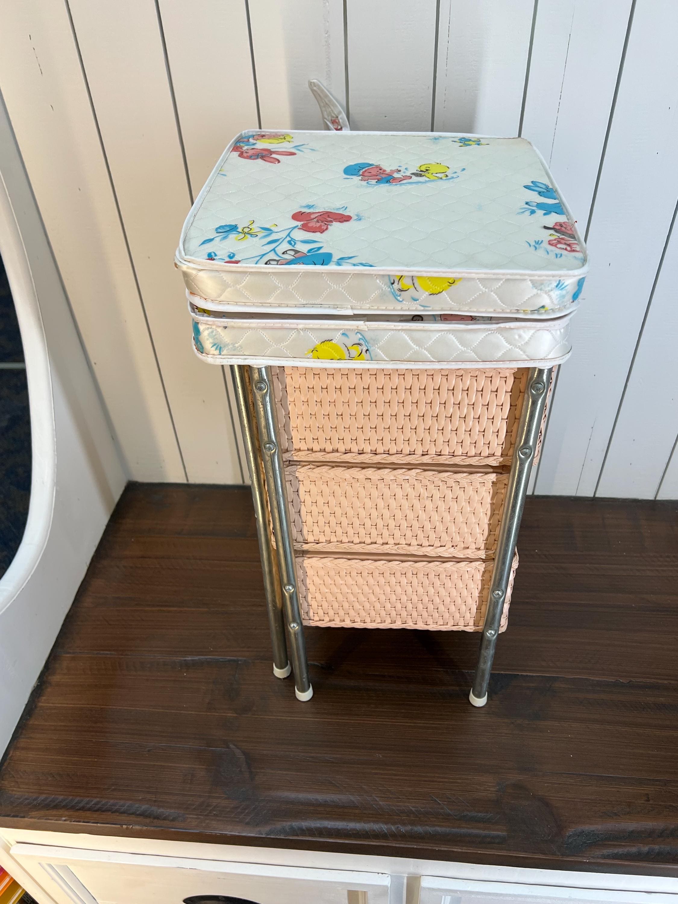 Vintage 1960s Wicker Doll Changing Table: Peach & White, Folding - Etsy