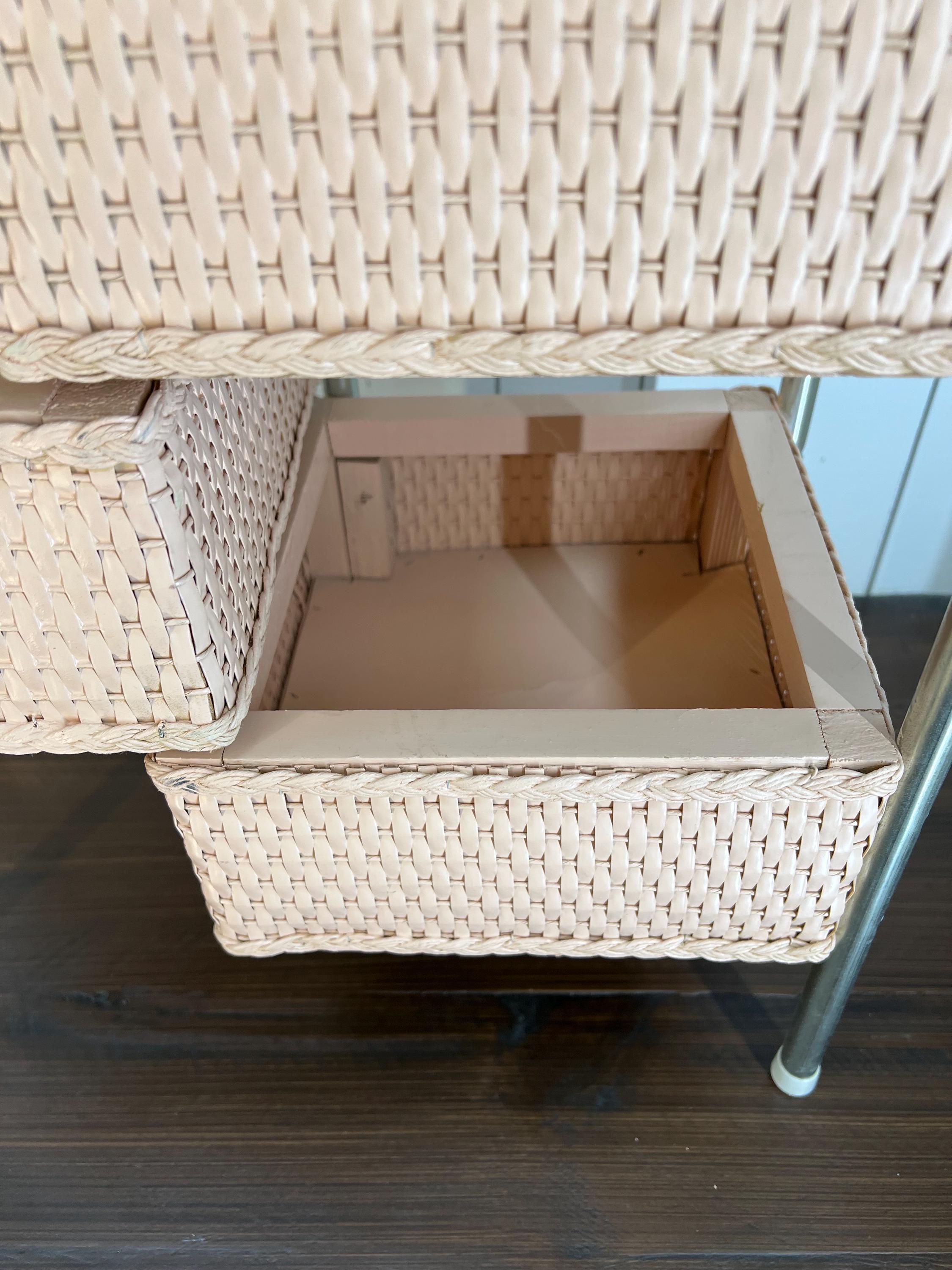 Vintage 1960s Wicker Doll Changing Table: Peach & White, Folding - Etsy