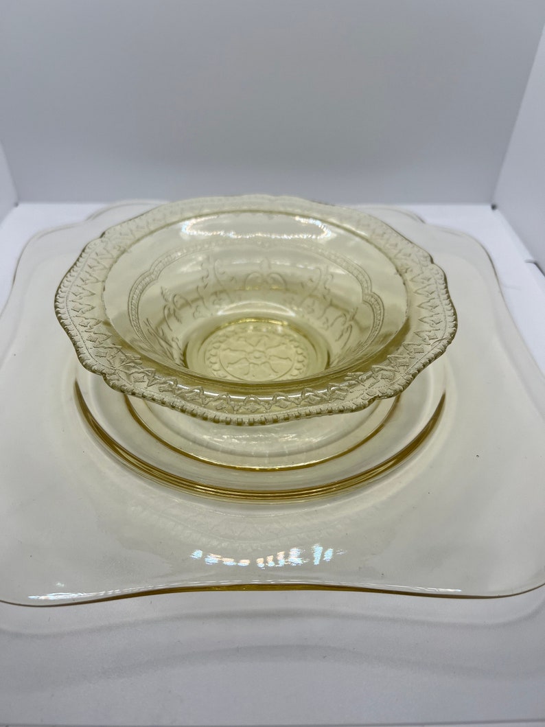 Vintage Yellow/gold Depression Glass Patrician Cereal Bowl and Med Size ...