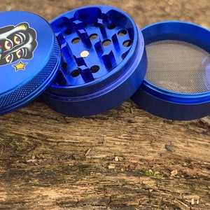 Herb Grinder 4 Part Metal Grinder With Keef Collector - Etsy