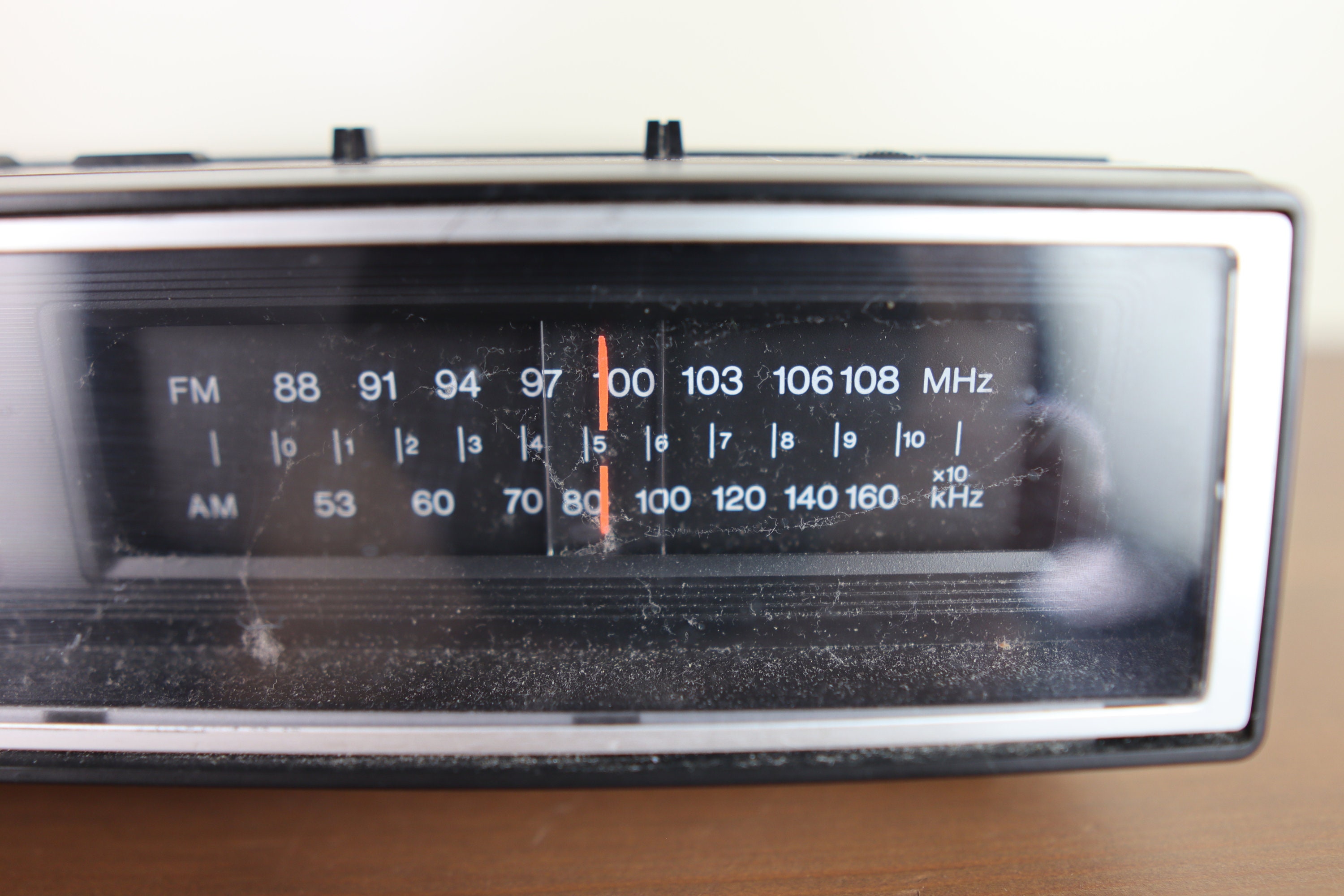 Classic Vintage 1980s Sanyo Bedside Digital Alarm Clock Radio With ...