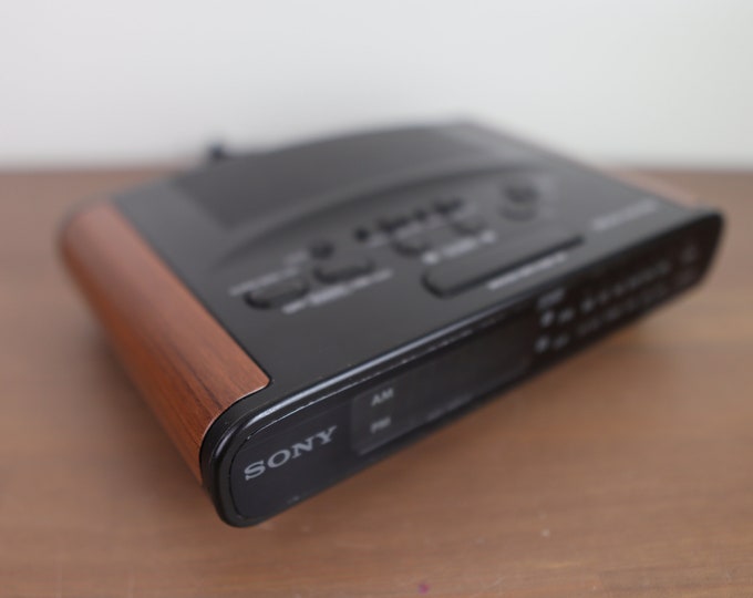 Classic Vintage 1980s Sony Dream Machine Digital Bedside 2 Alarm Clock ...