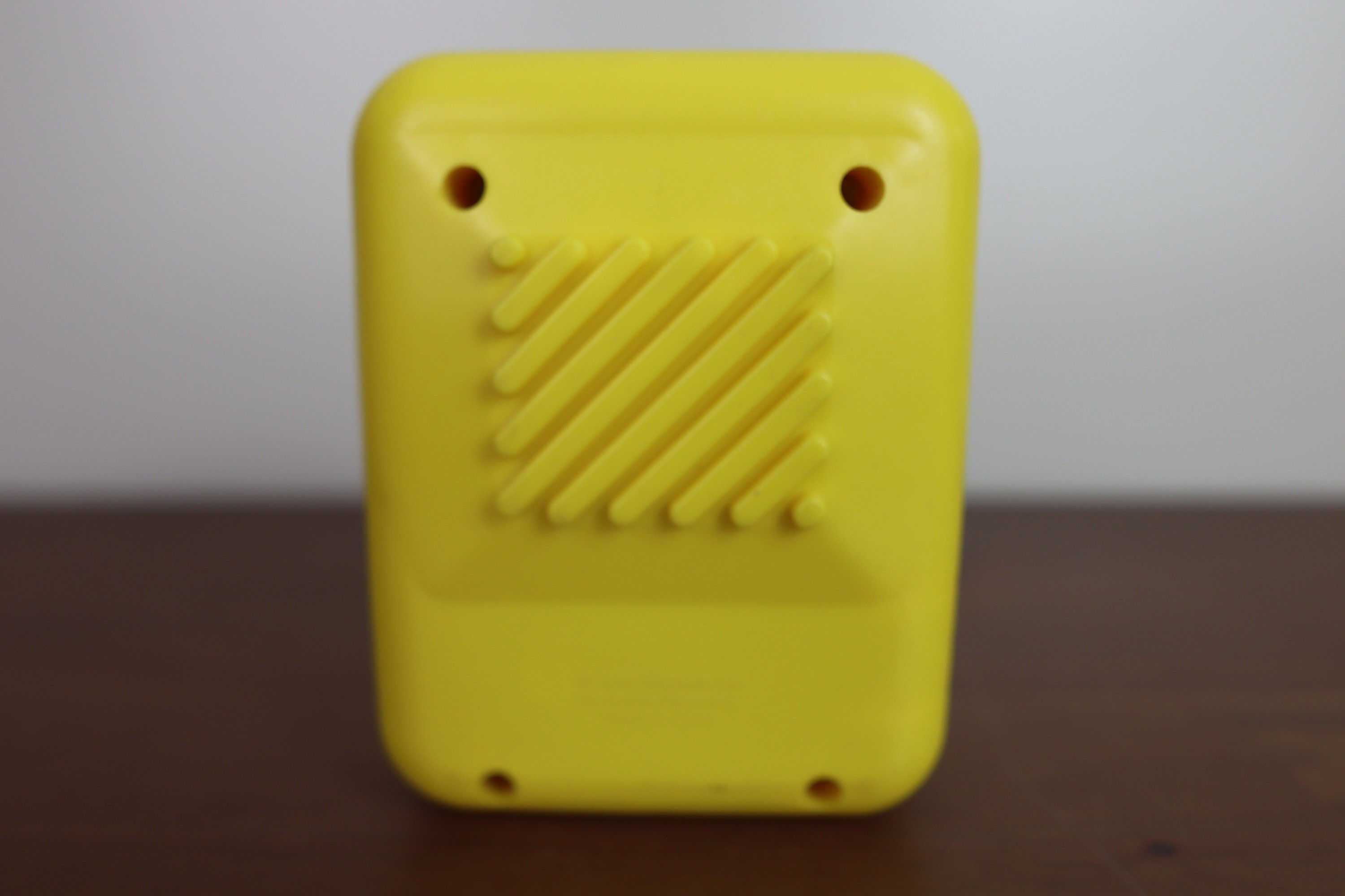 Classic Vintage 1990 Shelcore musical Radio Wind-up Music Toy Excellent ...