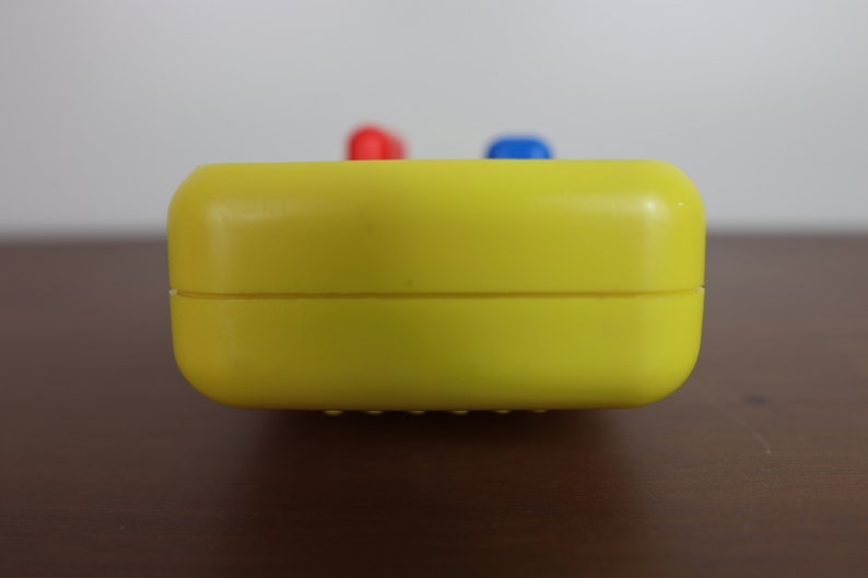 Classic Vintage 1990 Shelcore musical Radio Wind-up Music Toy Excellent ...