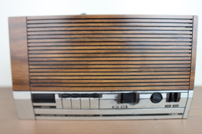 Beautiful Vintage 1980s General Electric Digital Alarm Clock - Etsy