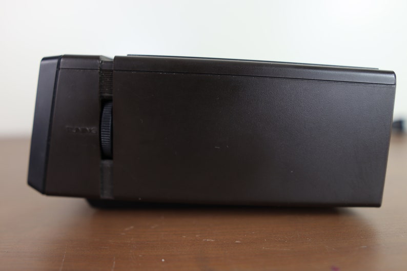 Classic Vintage 1980s Sanyo Bedside Digital Alarm Clock Radio With ...