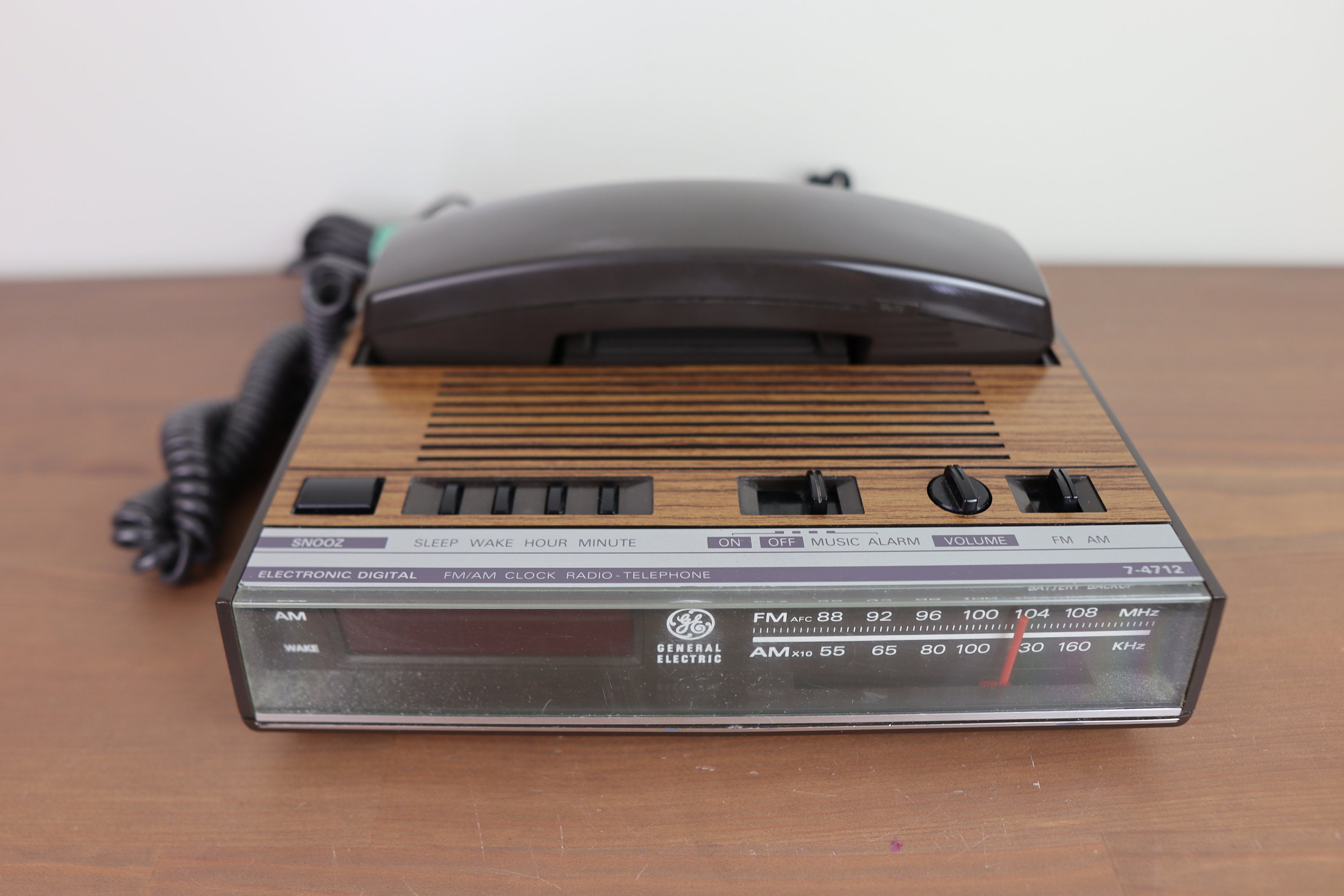 Ge Bedroom Phone Alarm Clock
