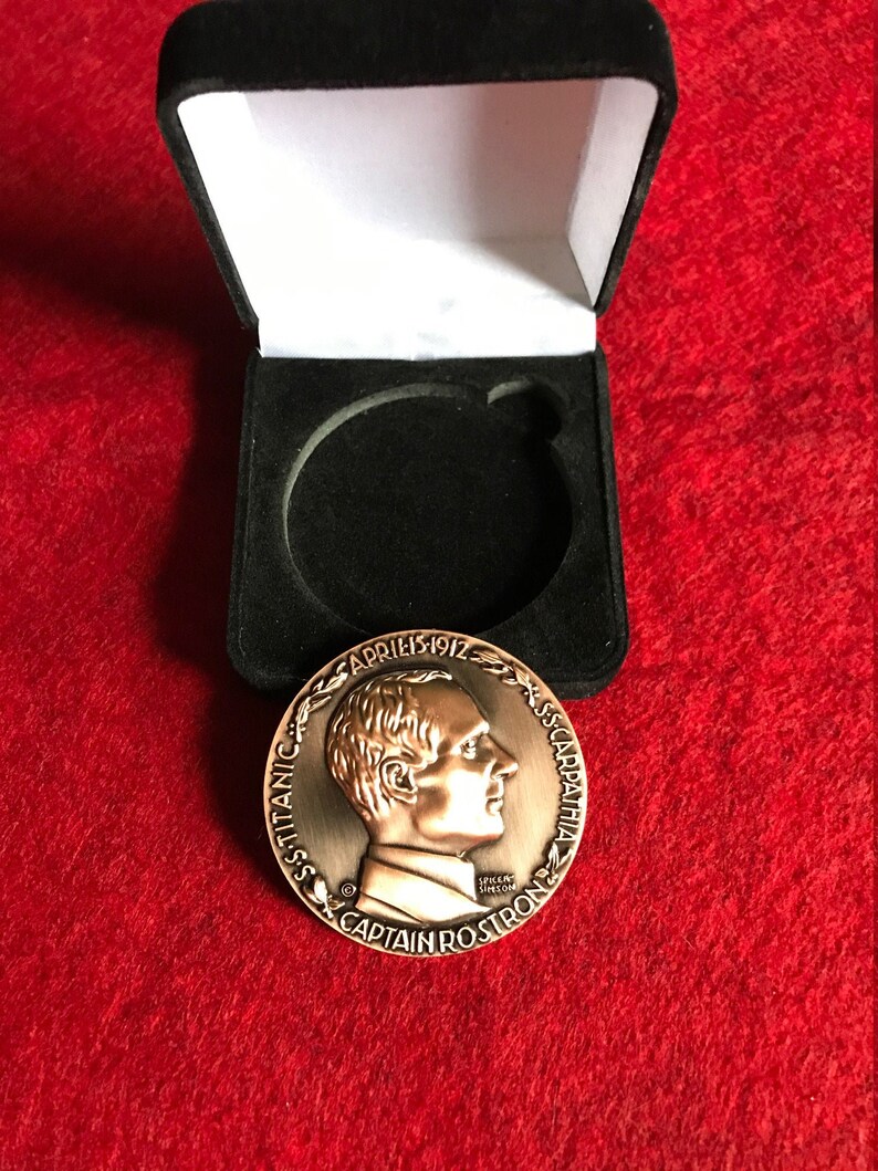 RMS TITANIC HERO Arthur H. Rostron Commemorative Medal rare - Etsy