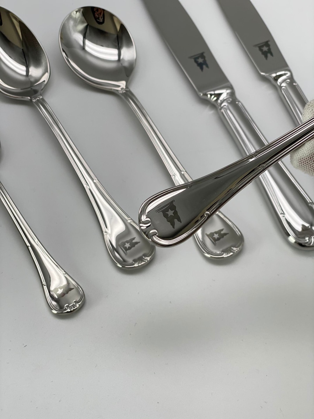 RMS TITANIC 7 Piece First Class Silverware Set Replica - Etsy Finland