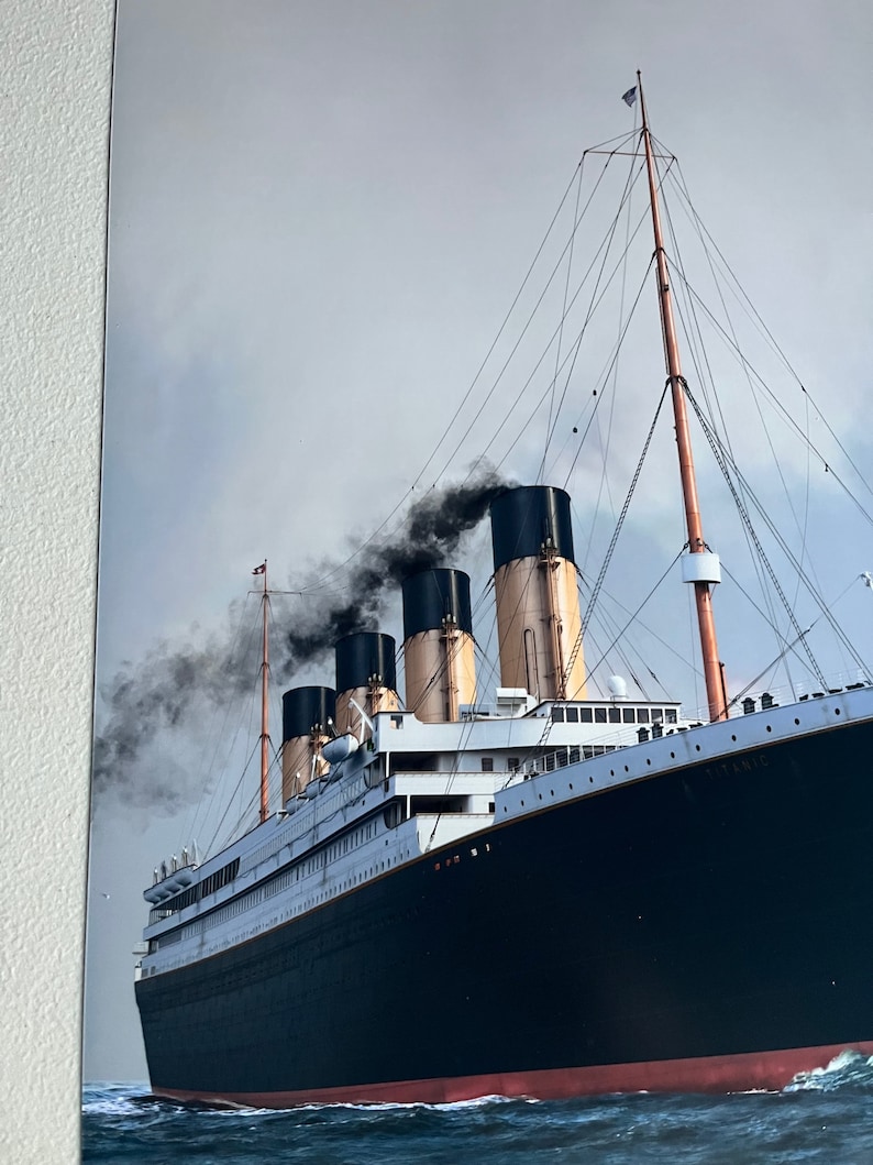 RMS Titanic Bow View Incredibly Stunning 16 X 12 Image - Etsy