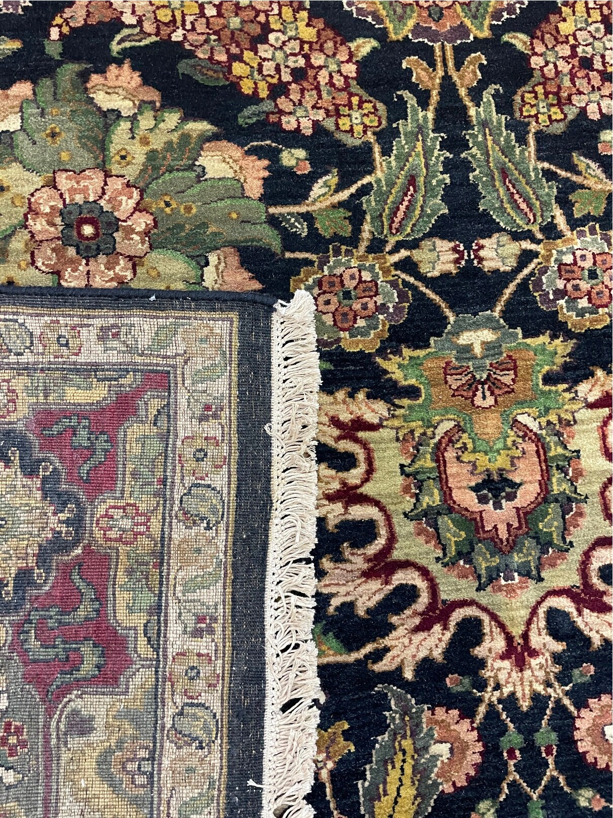 Hand Knotted Wool Carpet, Traditional Woolen Carpets, Floral Design Rug ...