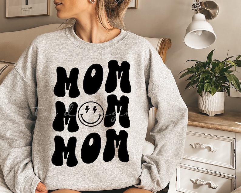 Mom Smiley Face SVG Retro Mom Smiley Face PNG Mother's - Etsy