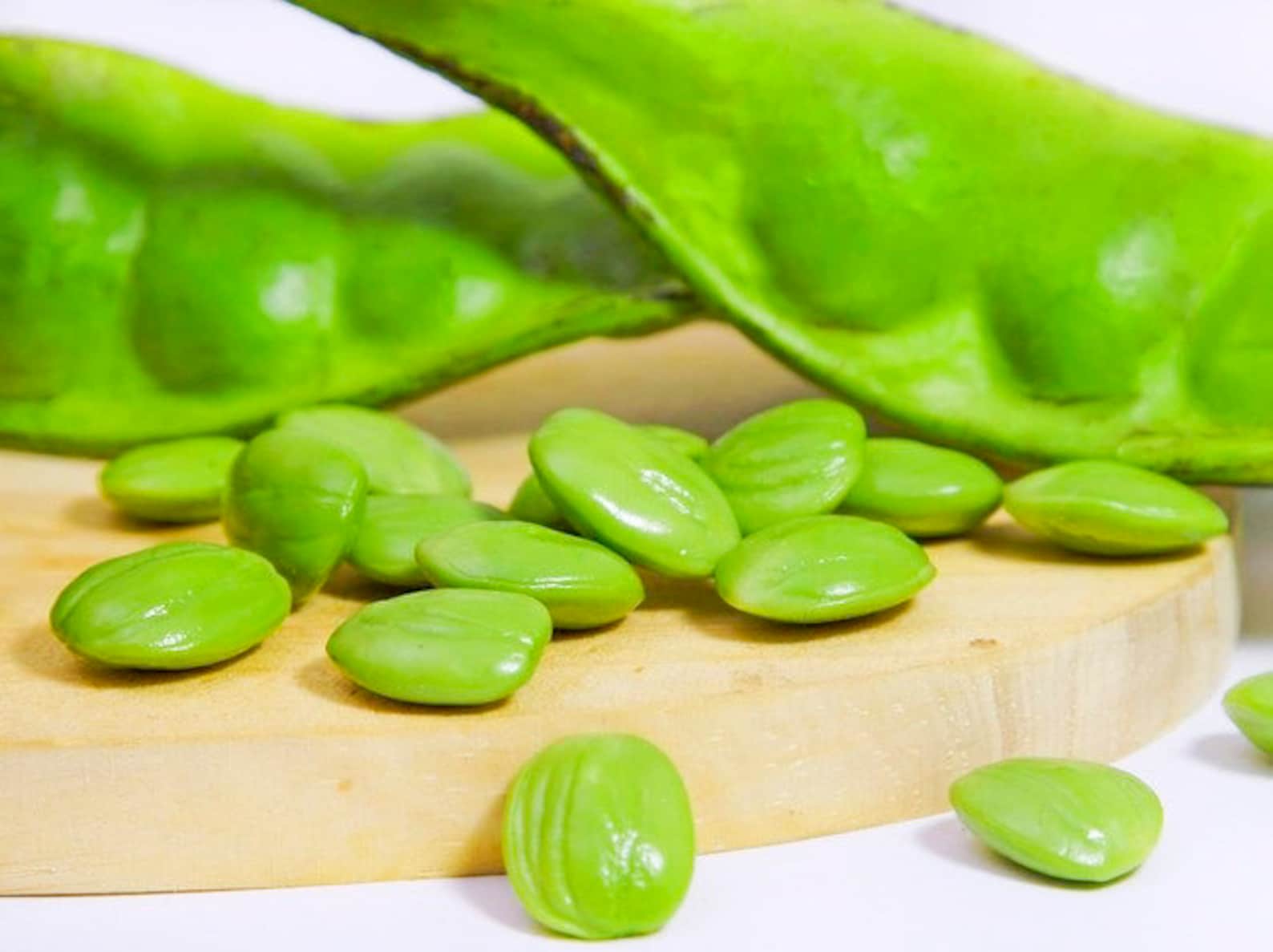 Fresh Petai Parkia Speciosa, the Bitter Bean, Twisted Cluster Bean ...