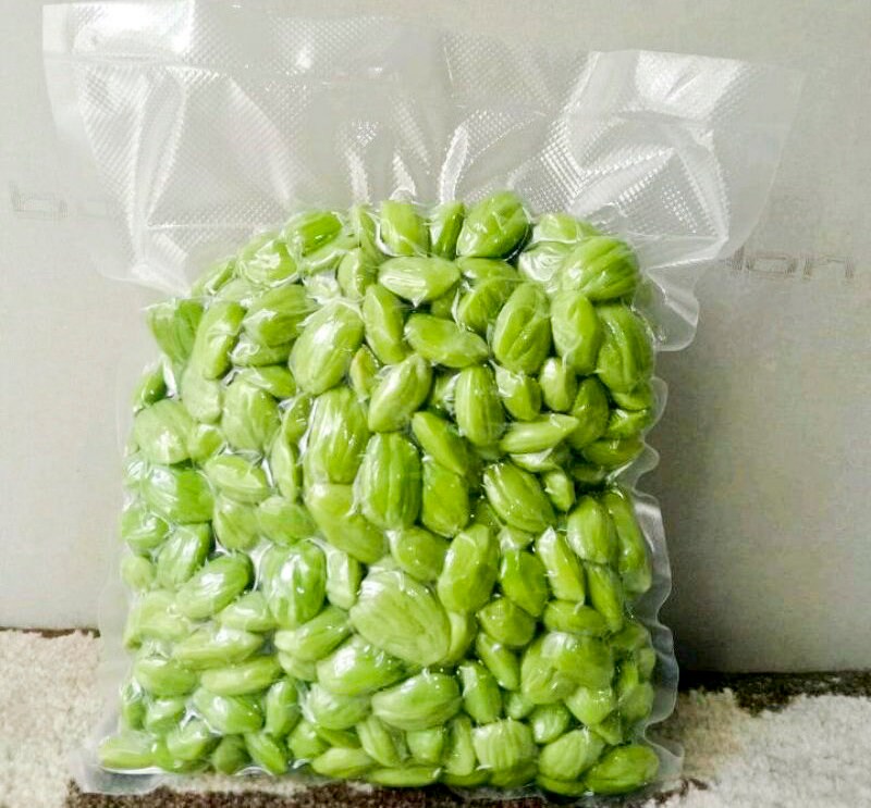 Fresh Petai Parkia Speciosa, the Bitter Bean, Twisted Cluster Bean ...