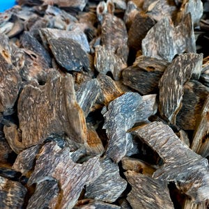 Gyrinops Versteegii Agarwood Chips Sumbawa Indonesia Incense Oud ...