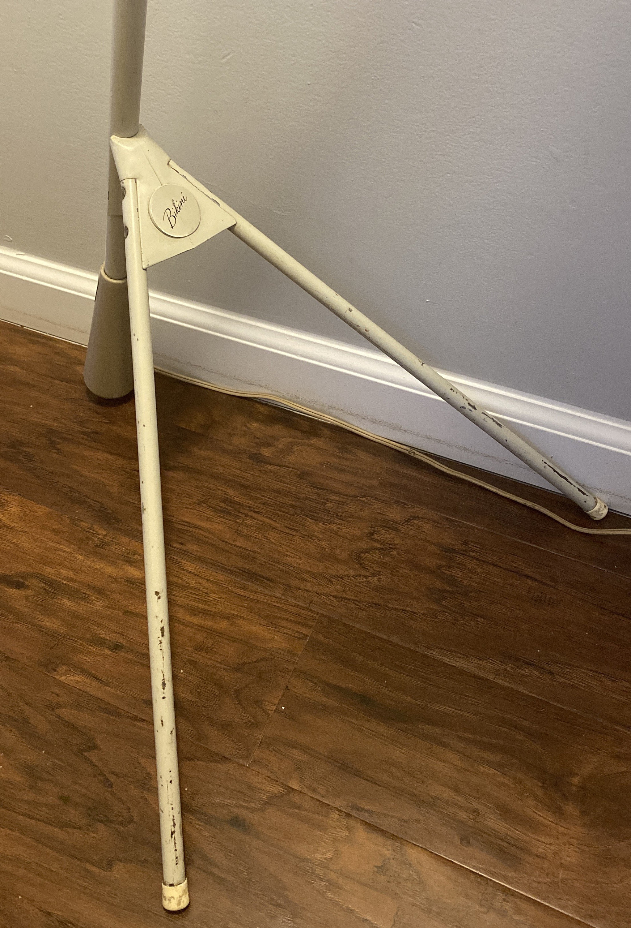 Hanovia Mid-century UV Floor Lamp - Etsy