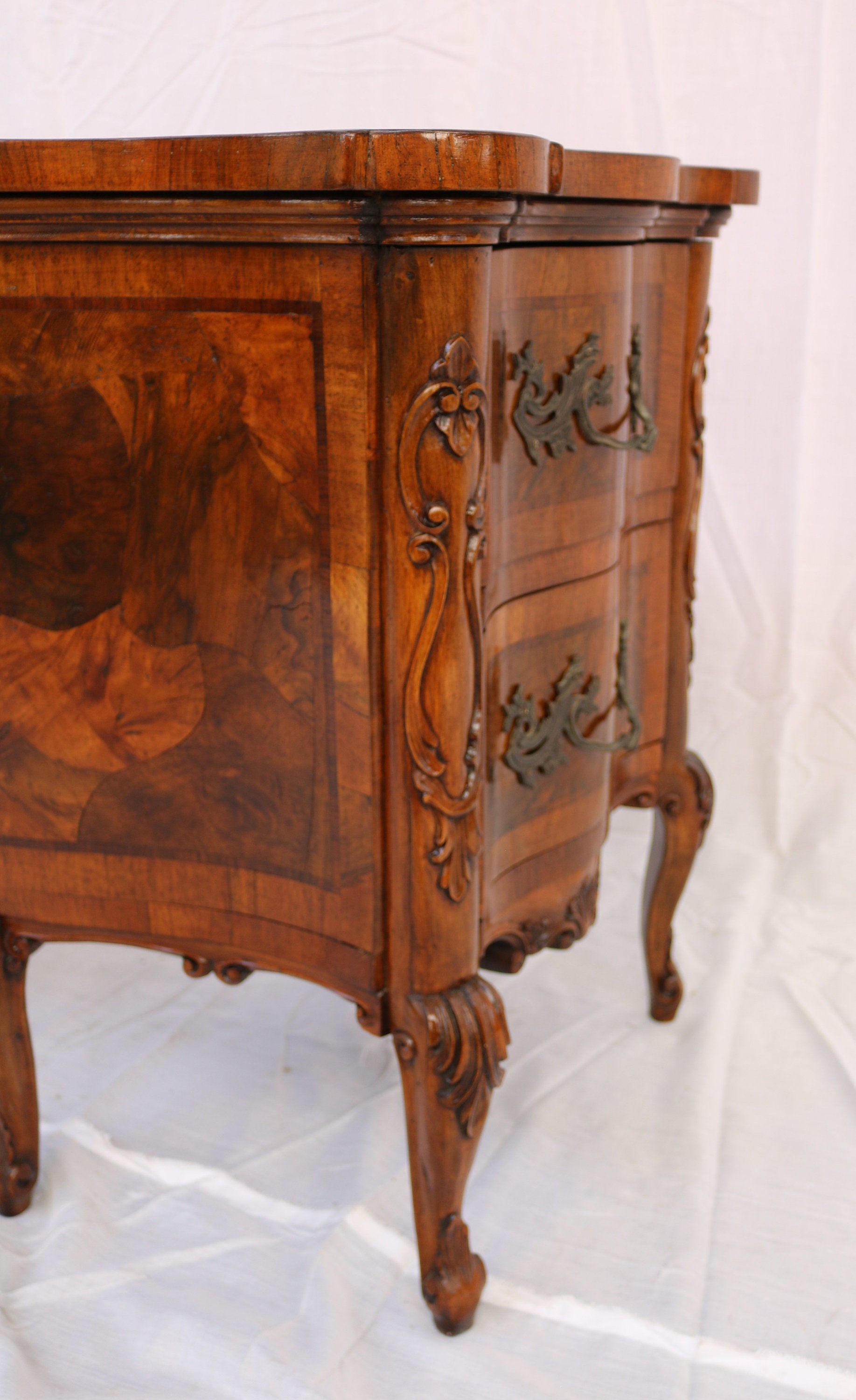 Chippendale Bedside Tables in Wood 1970s, Set of 2 - Etsy