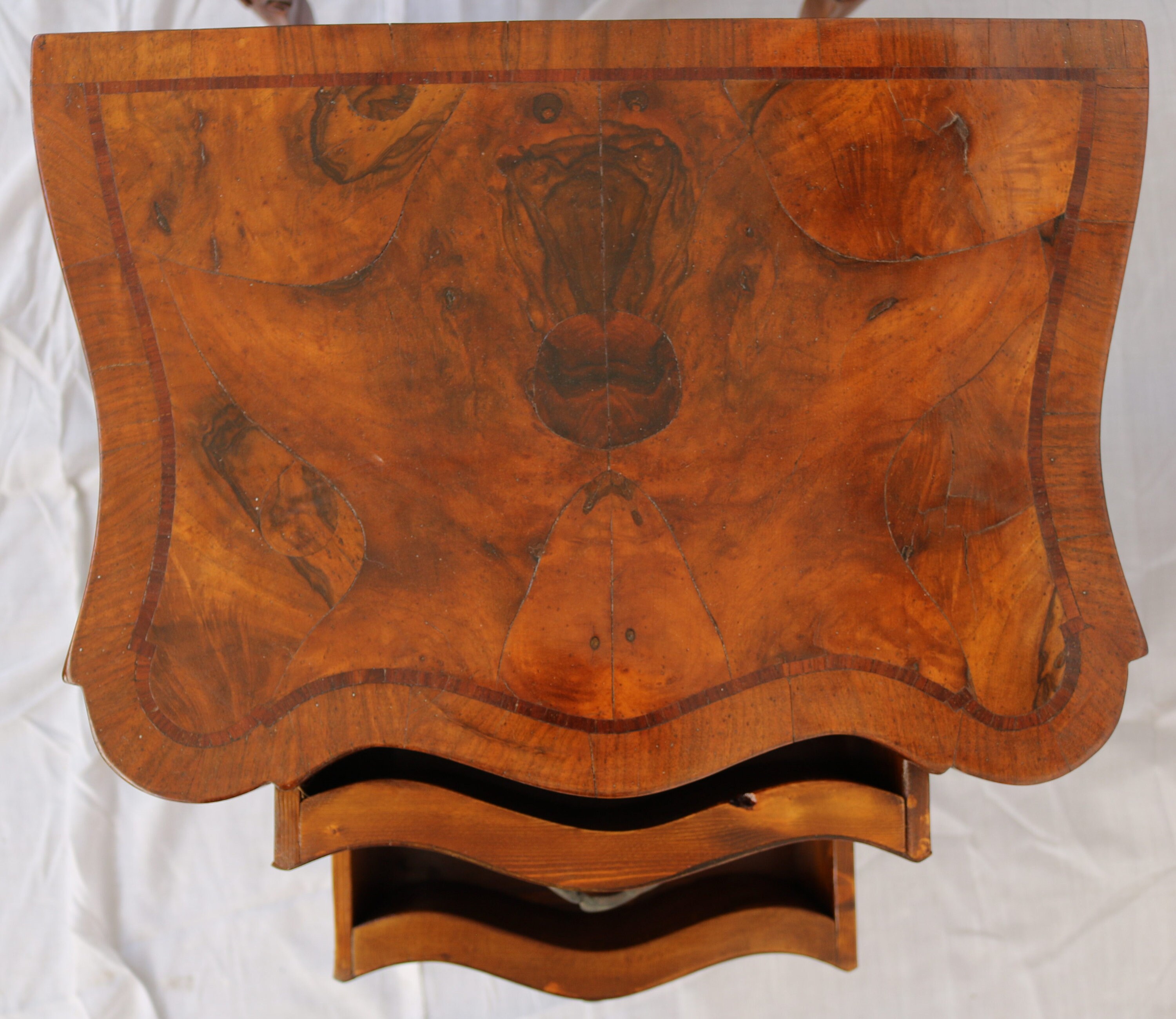 Chippendale Bedside Tables in Wood 1970s, Set of 2 - Etsy