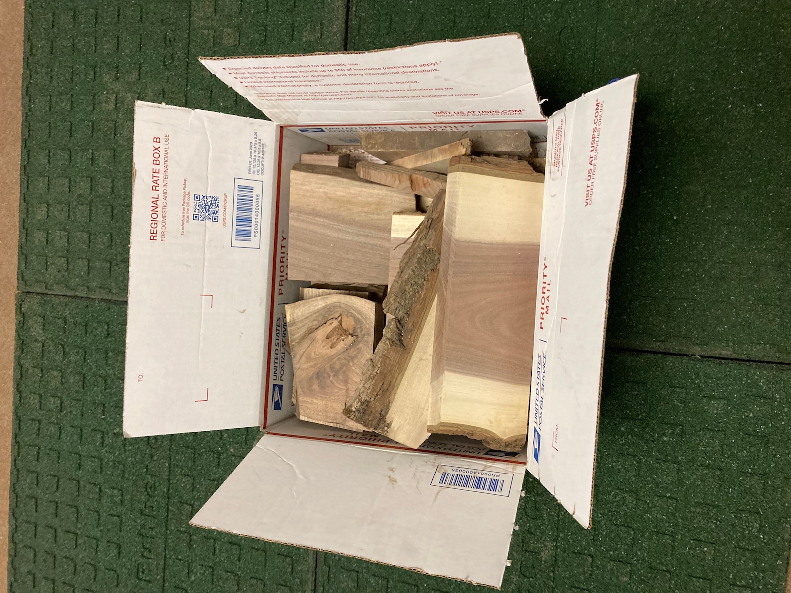 8lb Walnut Slabs Craft Bundle Box Walnut Wood Scrap Sticks - Etsy