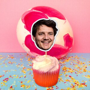 PEDRO PASCAL Cupcake Toppers, Birthday Cupcake Toppers, Cupcake Toppers ...