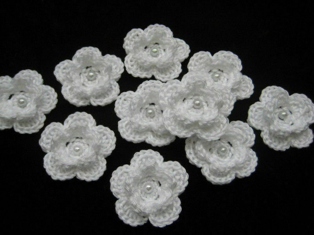 10 White Crochet Flowers Crochet Flowers With Pearl 3D Look - Etsy