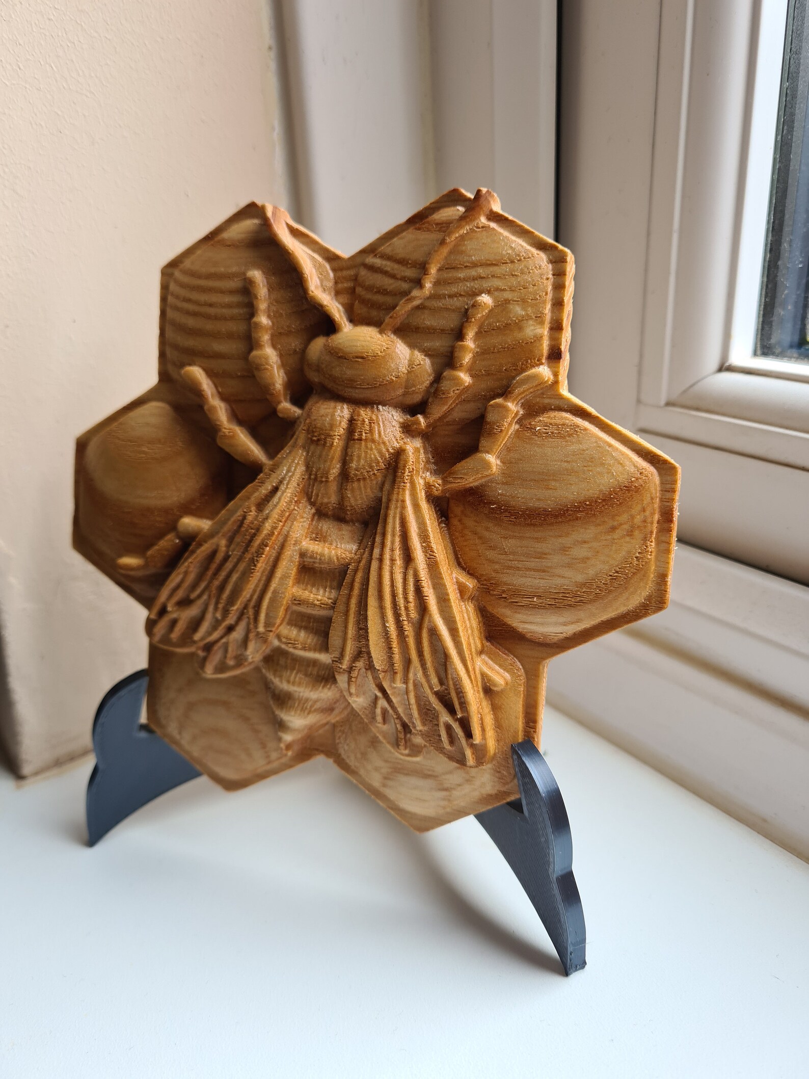 Beehoneycomb Beebee on Flowerwood Carved Bee Bee Wall - Etsy