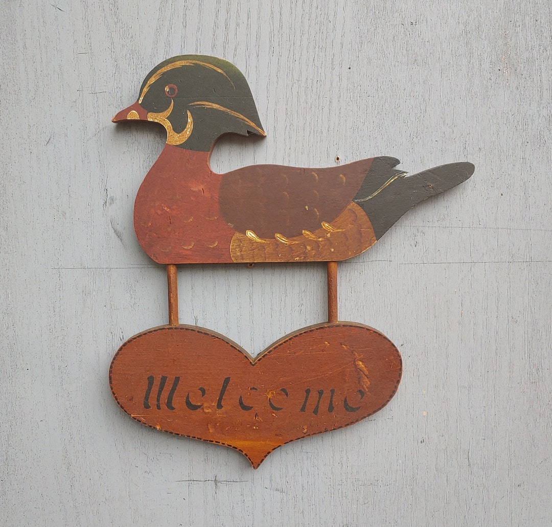 Vintage Wood Duck Wooden Welcome Sign Painted Heart Waterfowl Duck ...