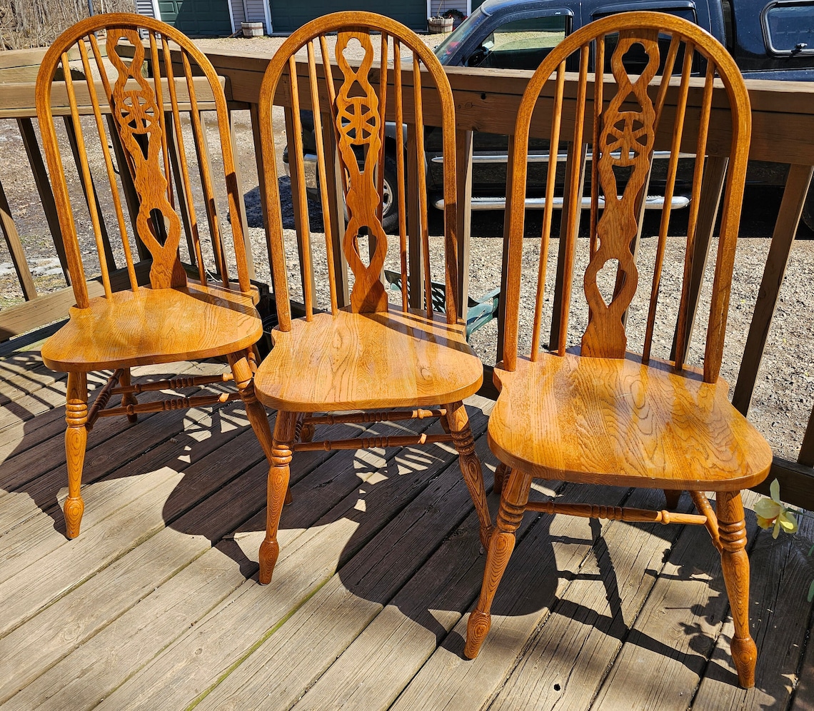 Vintage Windsor Back Chairs Fiddle Wheel Dining Chairs - Etsy