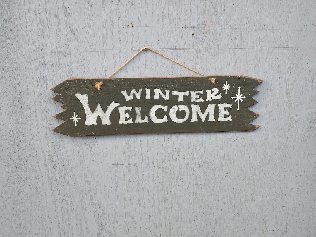 Winter Welcome Sign, Dark Green and White, Notched Out Ends, Twine ...
