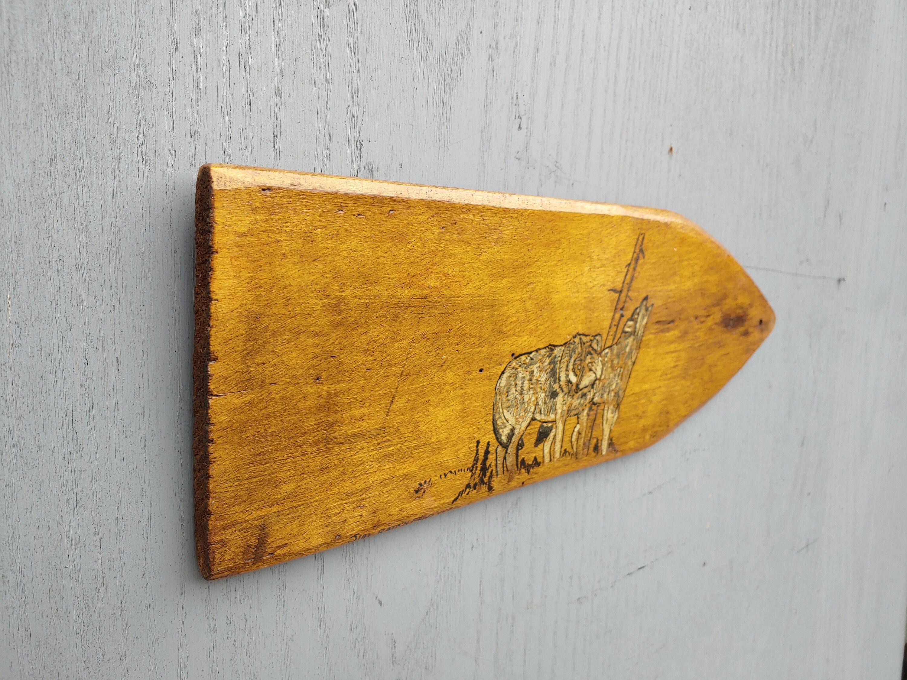 Rustic Decorative Fur Pelt Stretcher Wood Trapping Wolves Etching ...