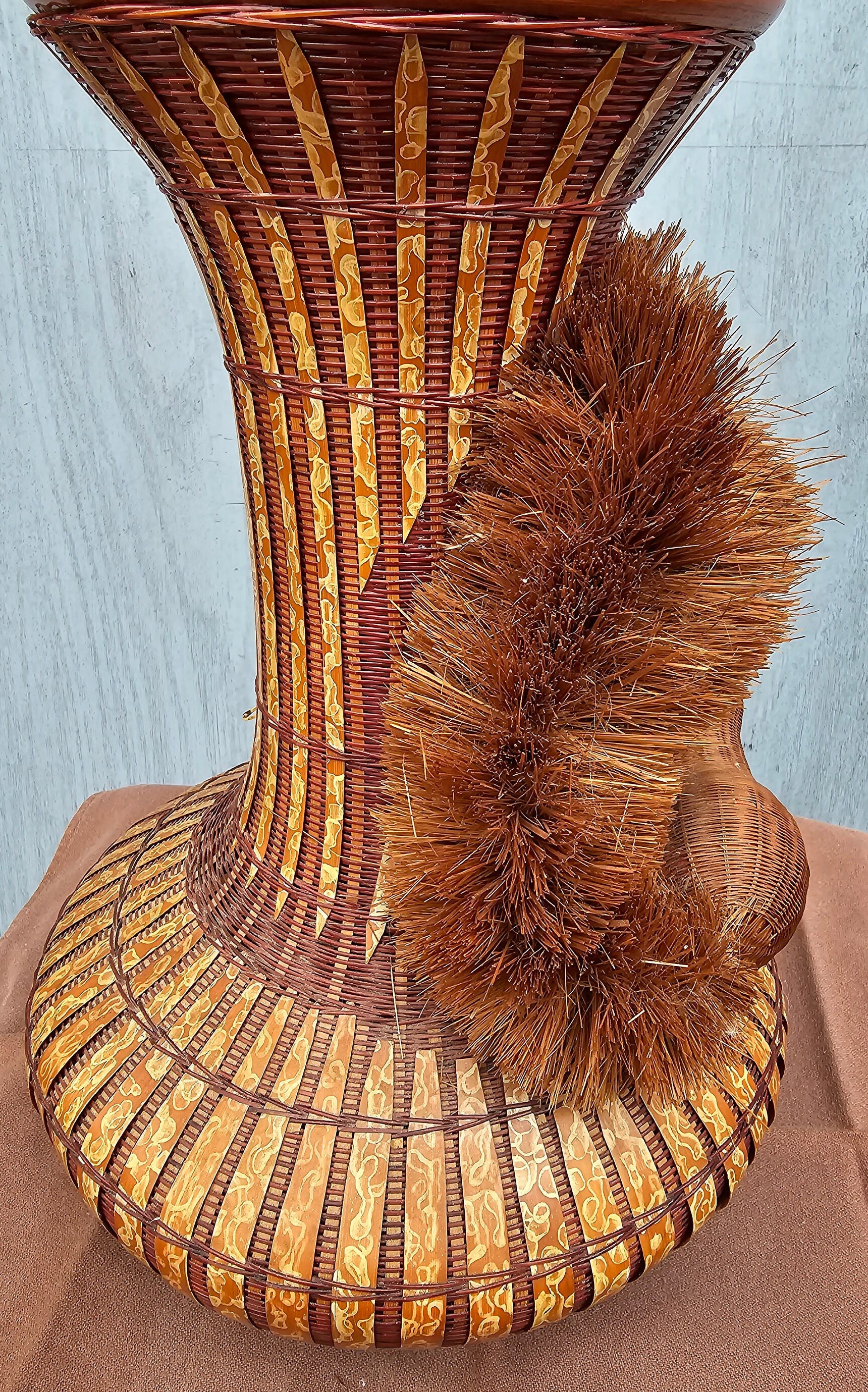 Rattan Vase Vintage Shanghai Wicker With A Squirrel Intricate Pattern ...