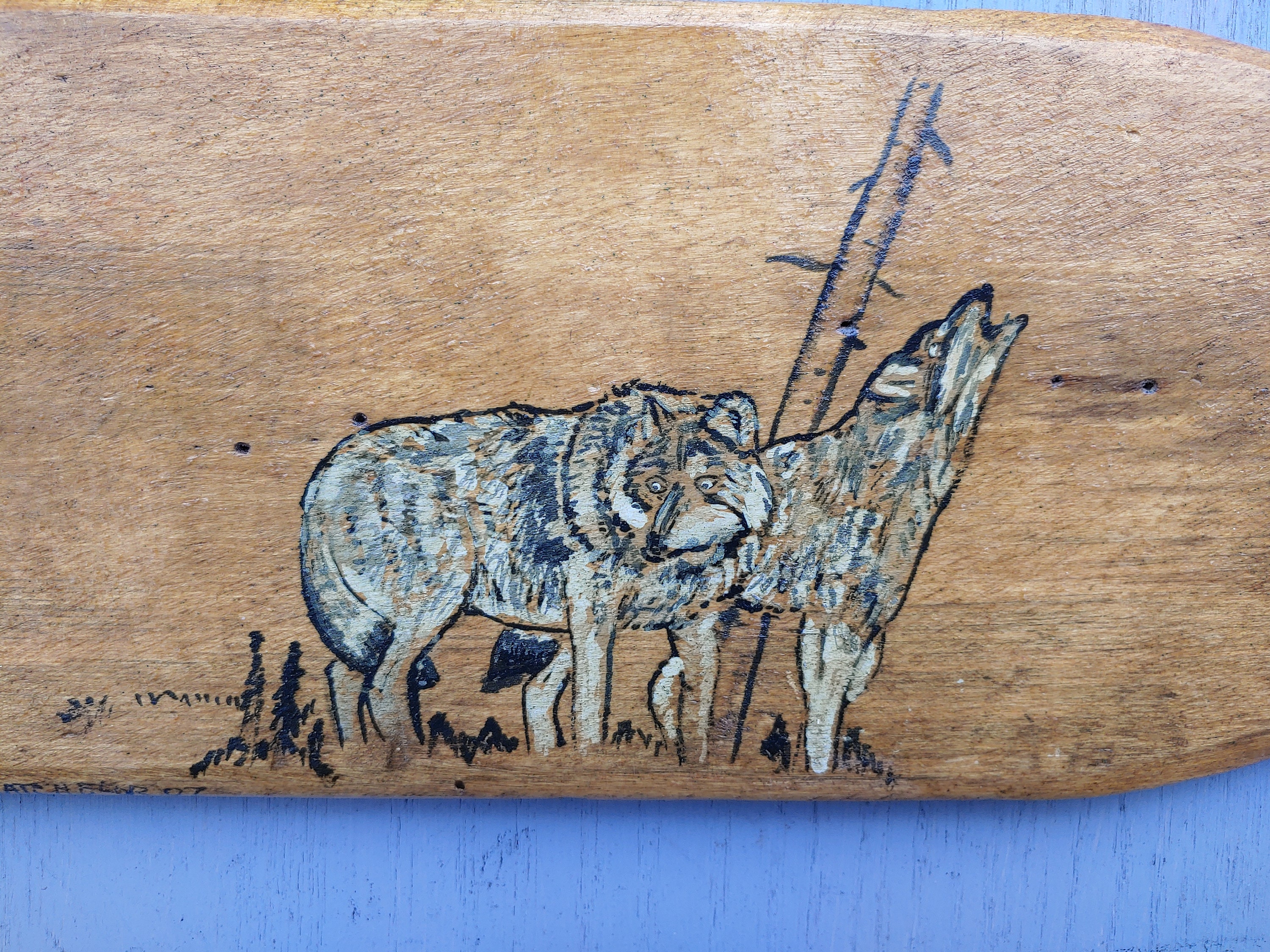 Rustic Decorative Fur Pelt Stretcher Wood Trapping Wolves Etching ...