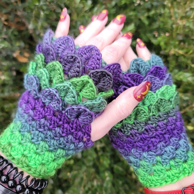 Dragon Scale Gloves - Etsy