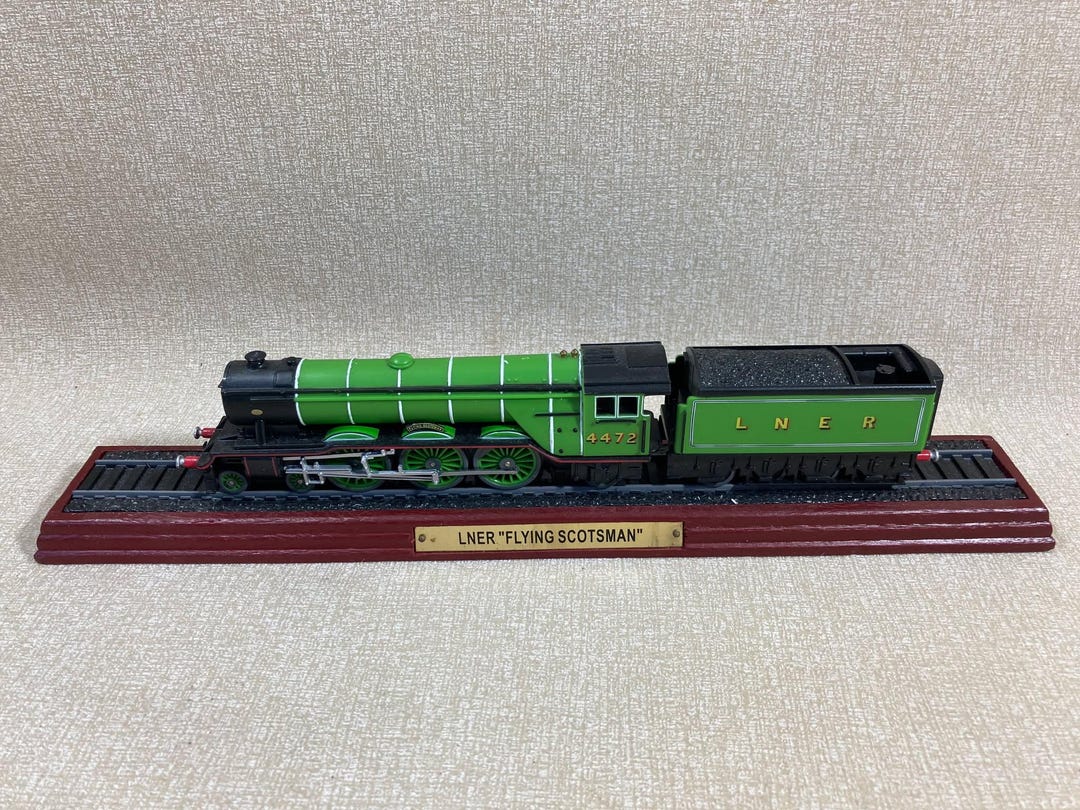 LNER Flying Scotsman Model Steam Train Engine - Etsy UK