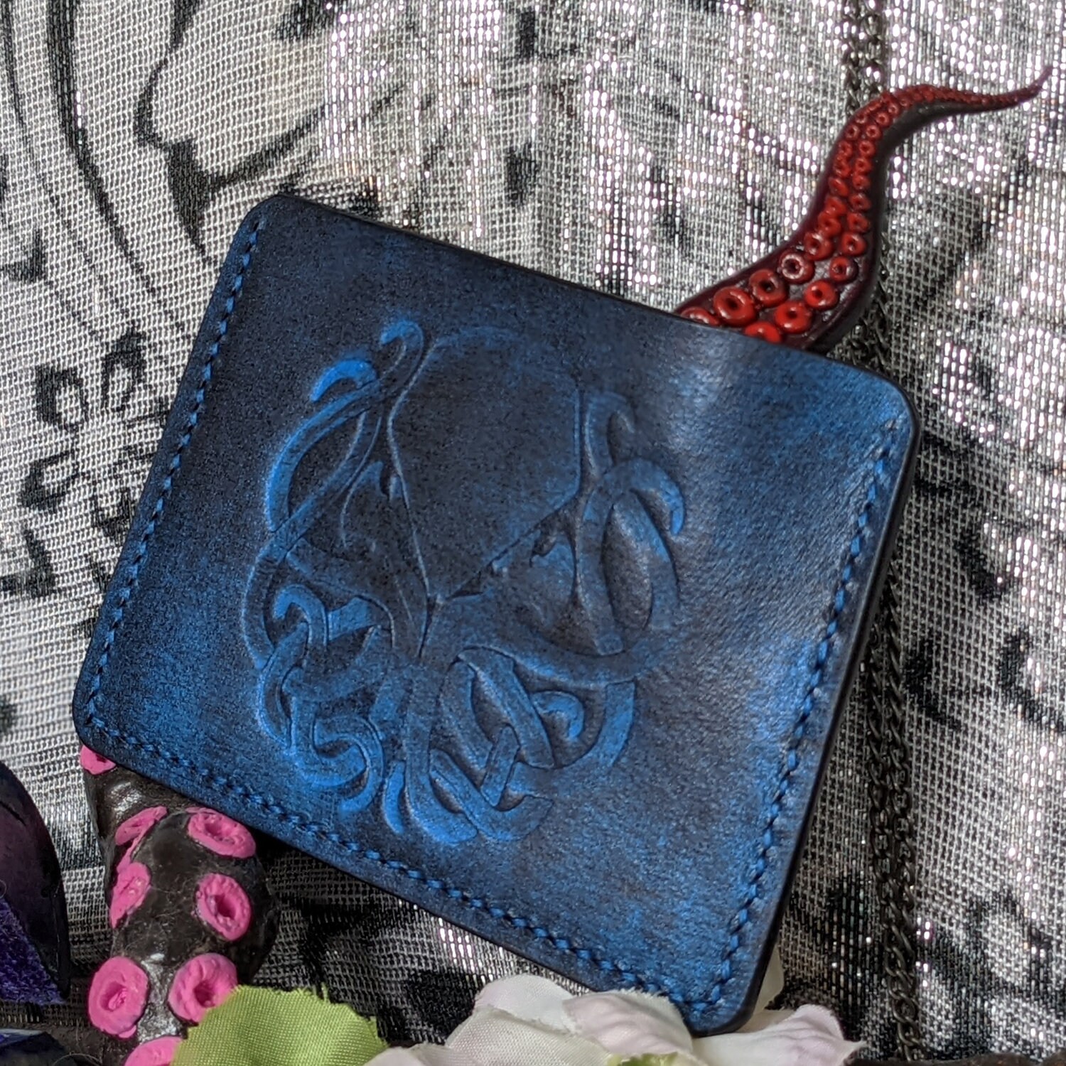 Cthulhu Wallet, Handmade Leather Card Wallet, Lovecraft Wallet, Cthulu ...